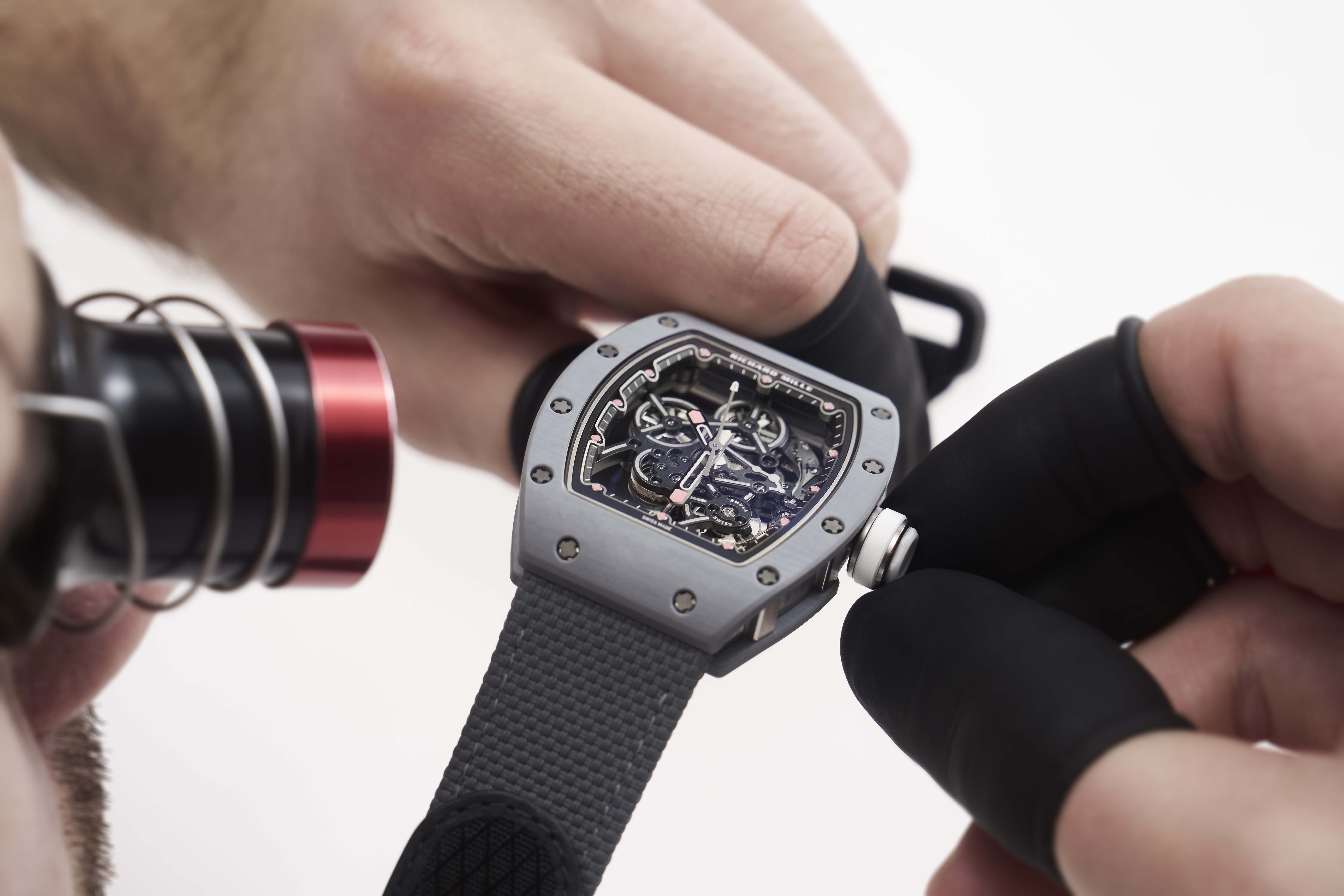 Richard Mille تكشف عن ساعة RM 55-01Winding ذات التعبئة اليدوي - Marie ...